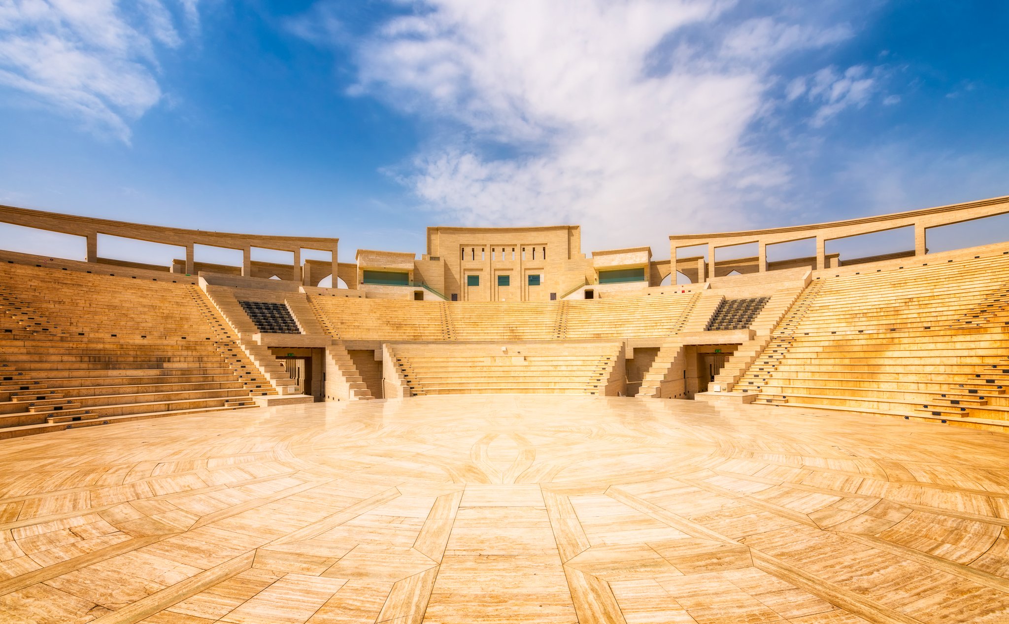 مدرج قطر - الدوحة | قطر - Fine Art Photography by Nico Trinkhaus